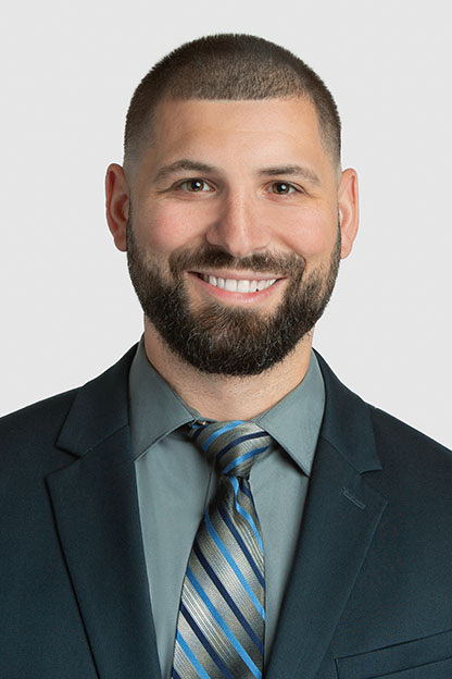 Meet Our Dedicated Team - Everett Bank